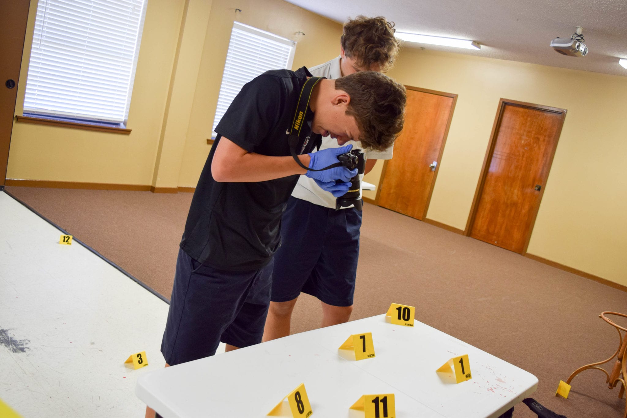 Forensic Science students working in “Crime Lab” - Parkview Baptist ...